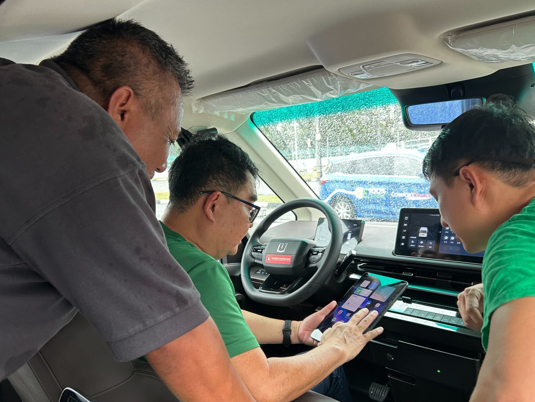 GrabAcademy and WeRide trained Grab driver-partners to be AV Safety ...